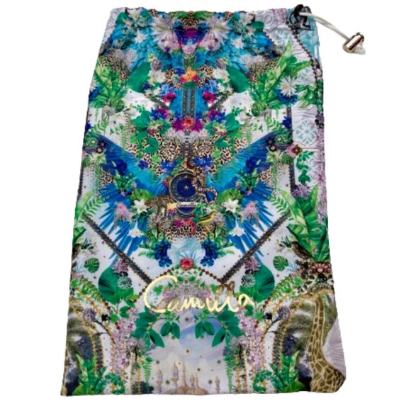 Camilla | Accessories | New Auc Camilla Sing My Song Collection Dust ...